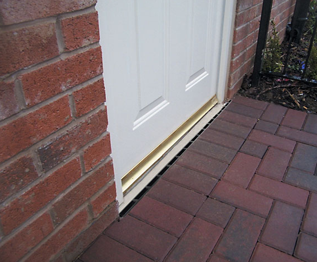 ACO HexDrain® Brickslot drainage channel | ACO Water Management | ESI ...