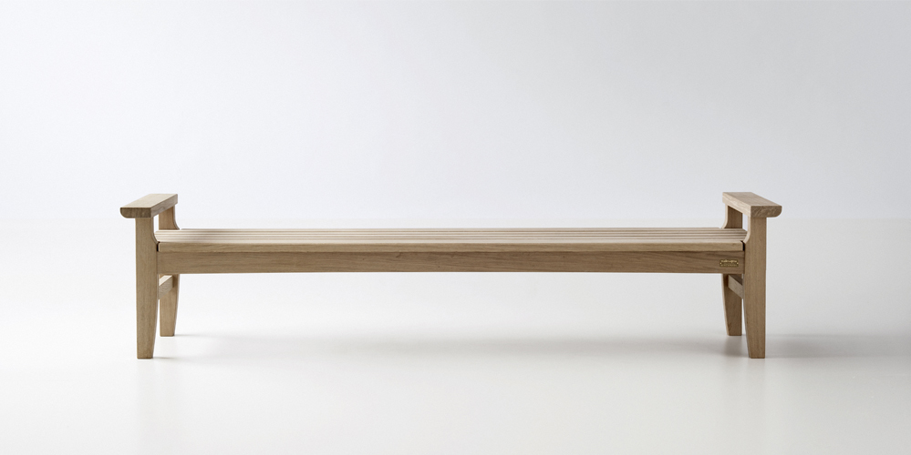 Chico backless bench | Benchmark | ESI External Works