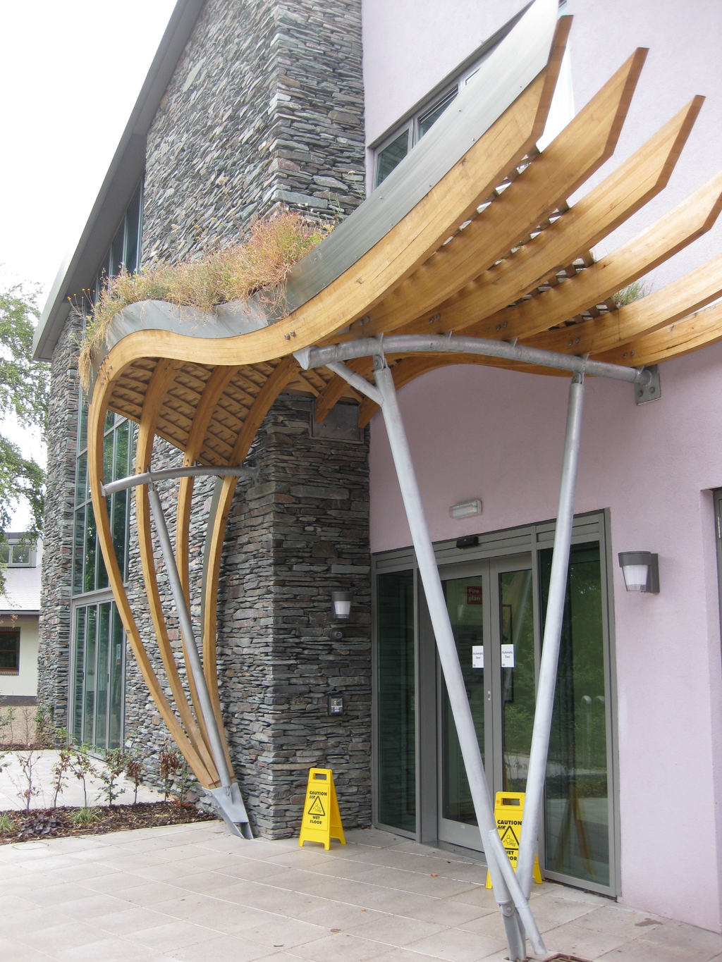 Green roof entrance canopy for NHS mental care unit | Handspring Design ...