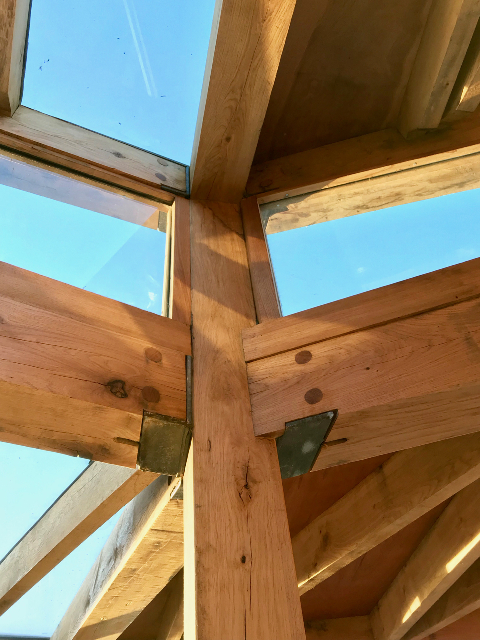 Kite canopy provides shelter for mourners at crematorium | Handspring ...