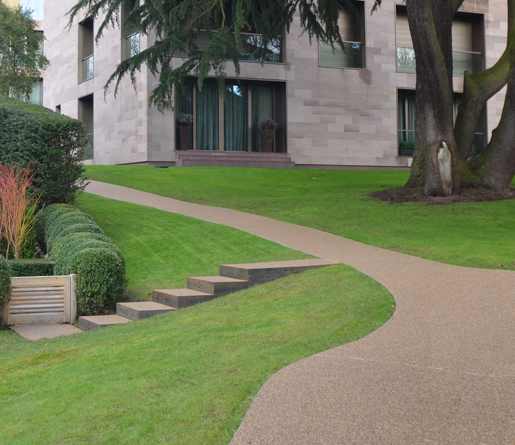 Resin bound permeable pathways for London development | Clearstone ...