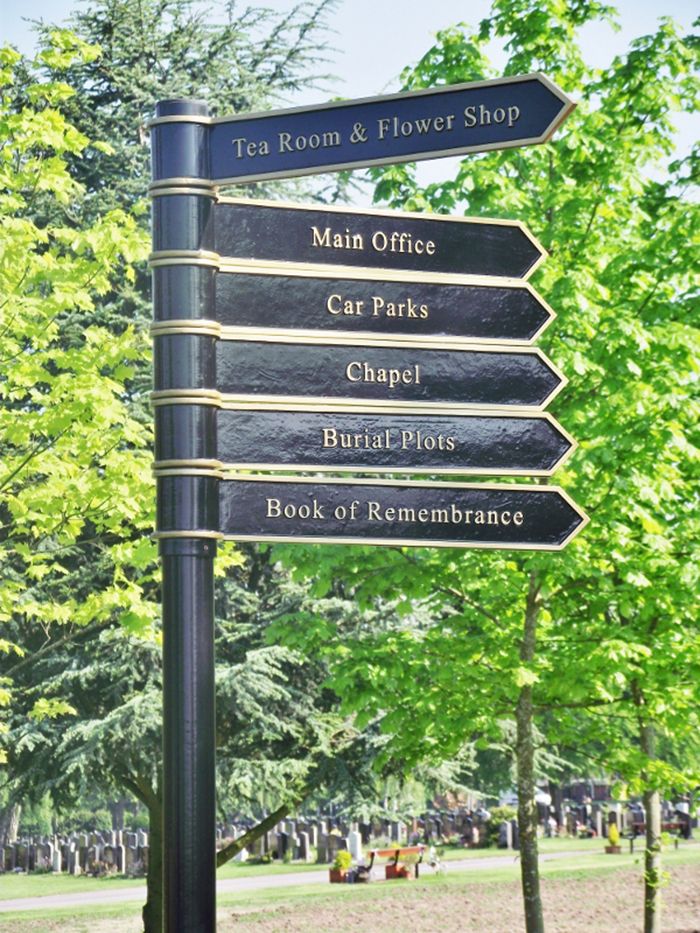 Bespoke metal fingerpole signs | Falon Nameplates | ESI External Works