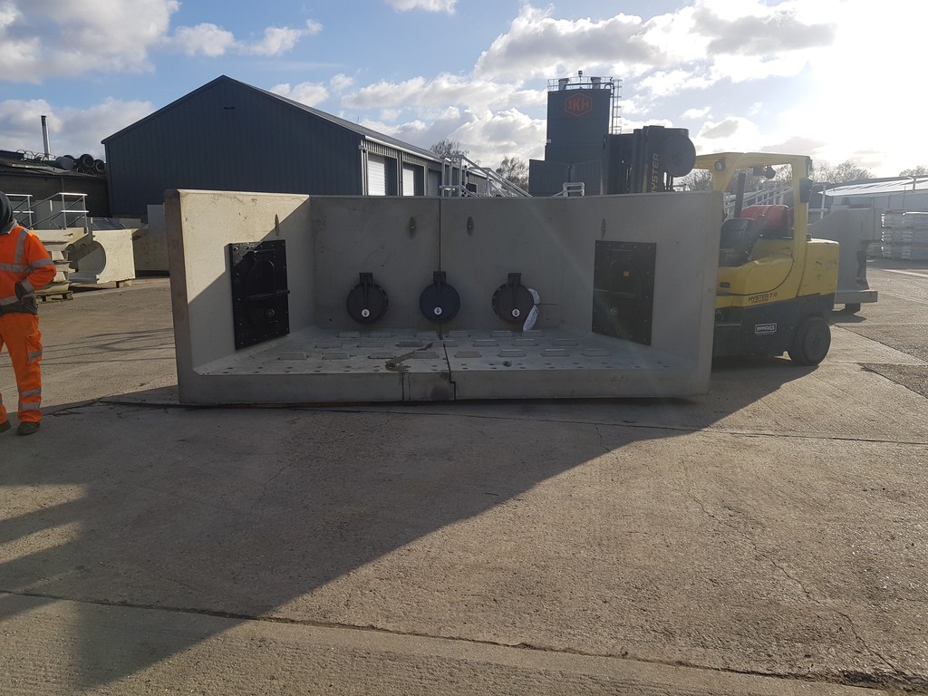 Splayed Wing Wall Headwalls | Althon | ESI External Works