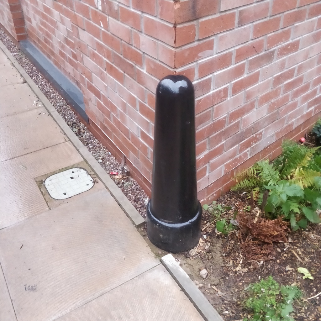 ASF building protection corner bollard | Architectural Street ...