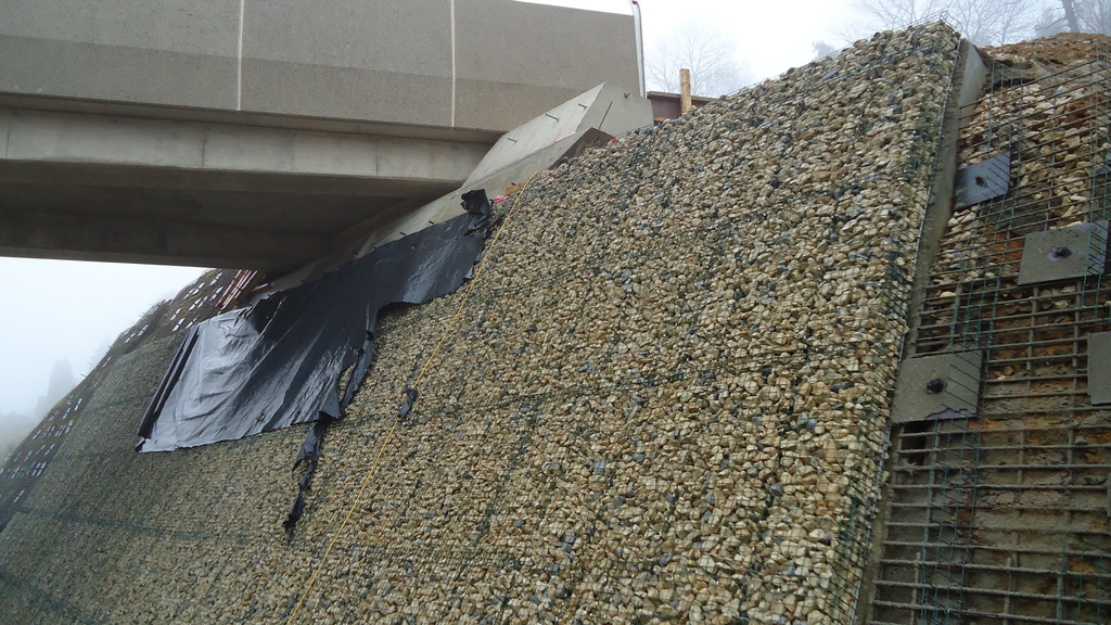 Soil Panel galvanised steel cages for slopes | Phi Group | ESI External ...