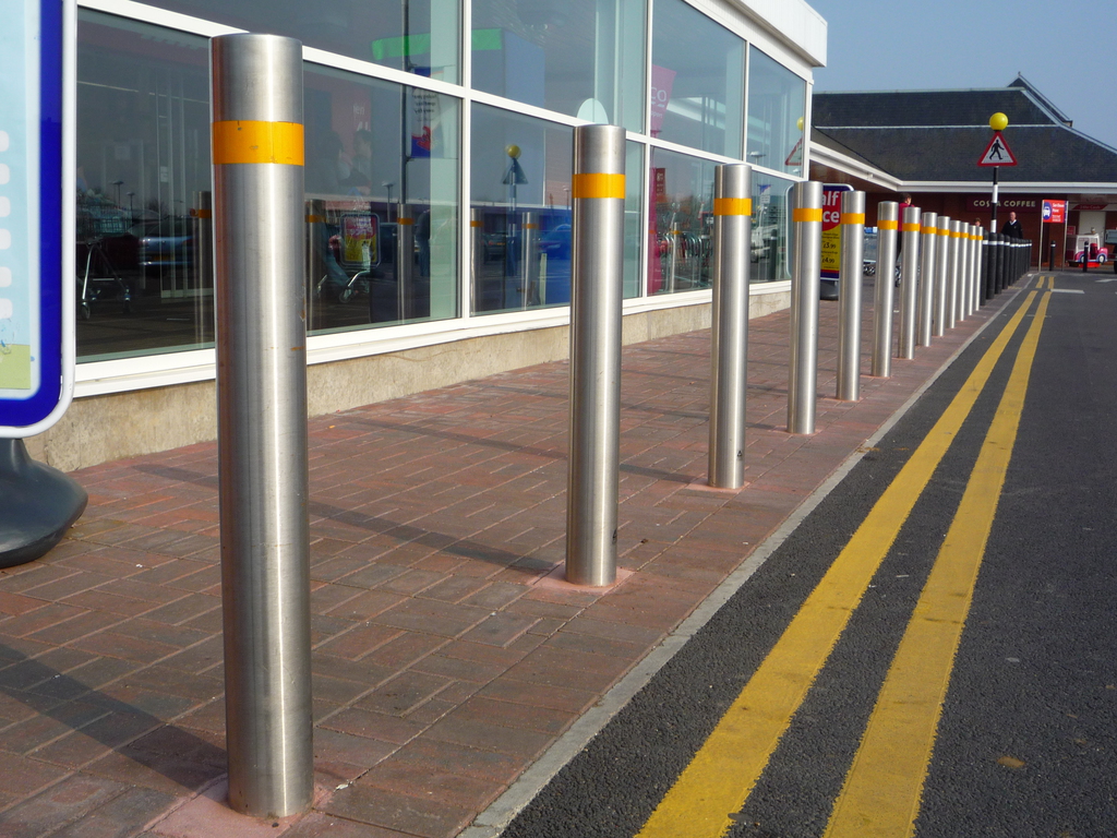AUTOPA fixed parking posts | AUTOPA | ESI External Works