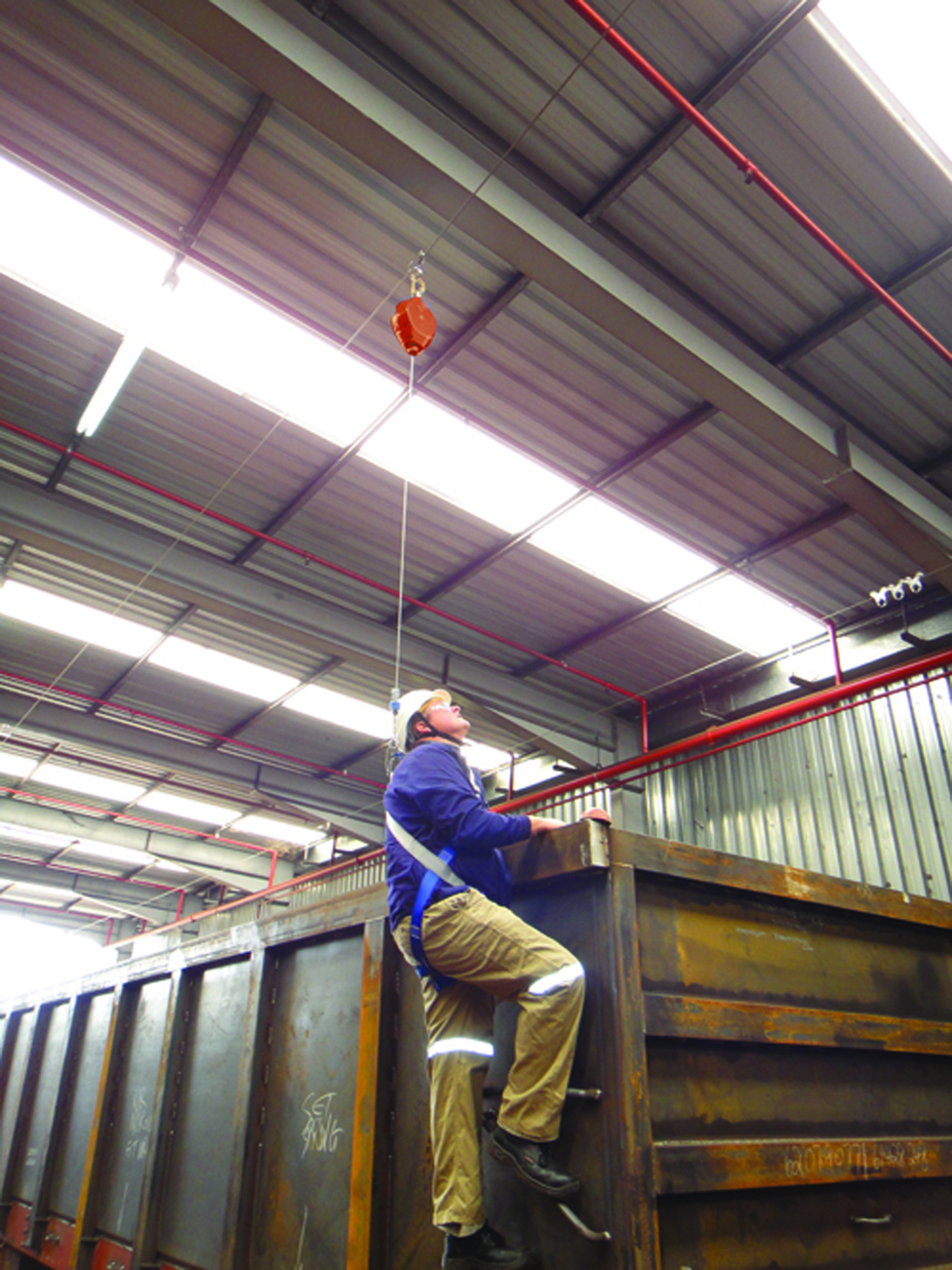 KeeLine® Overhead fall protection system | Safesite | ESI Building Design