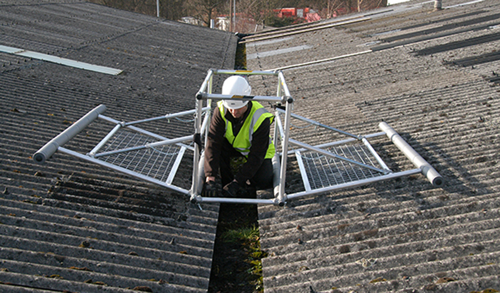 Mobile Valley Frame for fragile roof access | Safesite | ESI Building ...