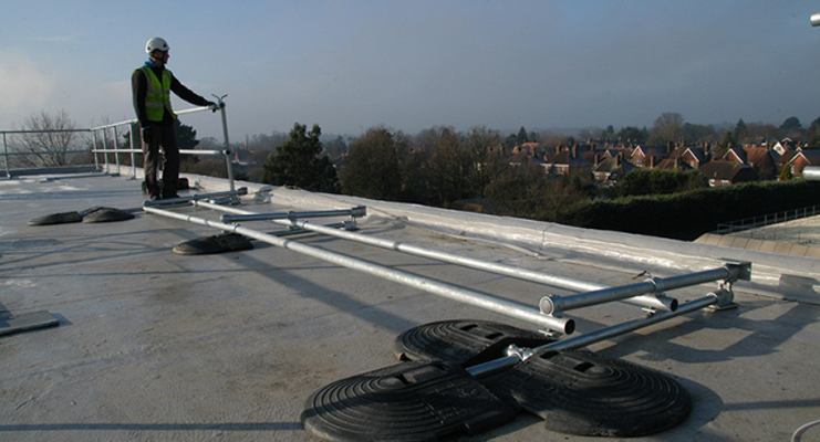 KeeGuard® Foldshield folding edge protection | Safesite | ESI Building ...