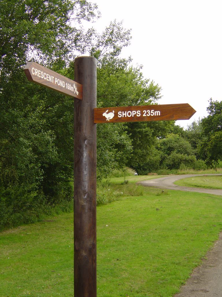 Solid Oak Directional Fingerposts Shelley Signs Esi External Works