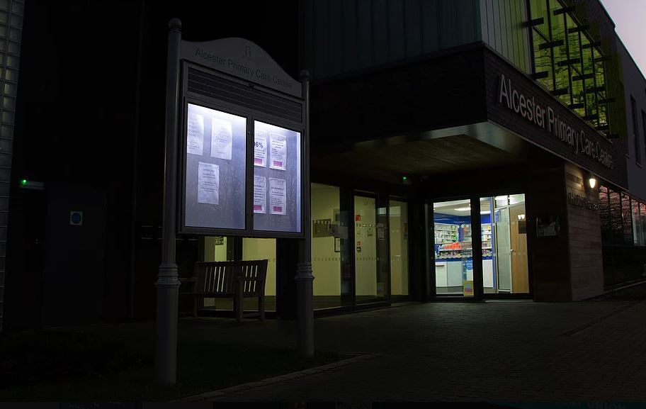 Eco-Vision solar-powered noticeboards | Signscape and Signconex | ESI ...