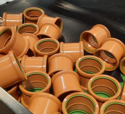 OsmaDrain foul and surface water drainage system | Wavin | ESI External ...