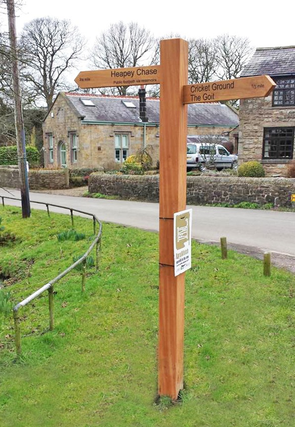 Hardwood timber fingerposts | Woodscape | ESI External Works