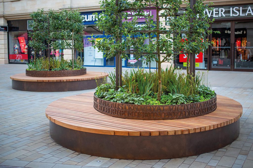Movable circular hardwood tree seats for public realm | Woodscape | ESI ...