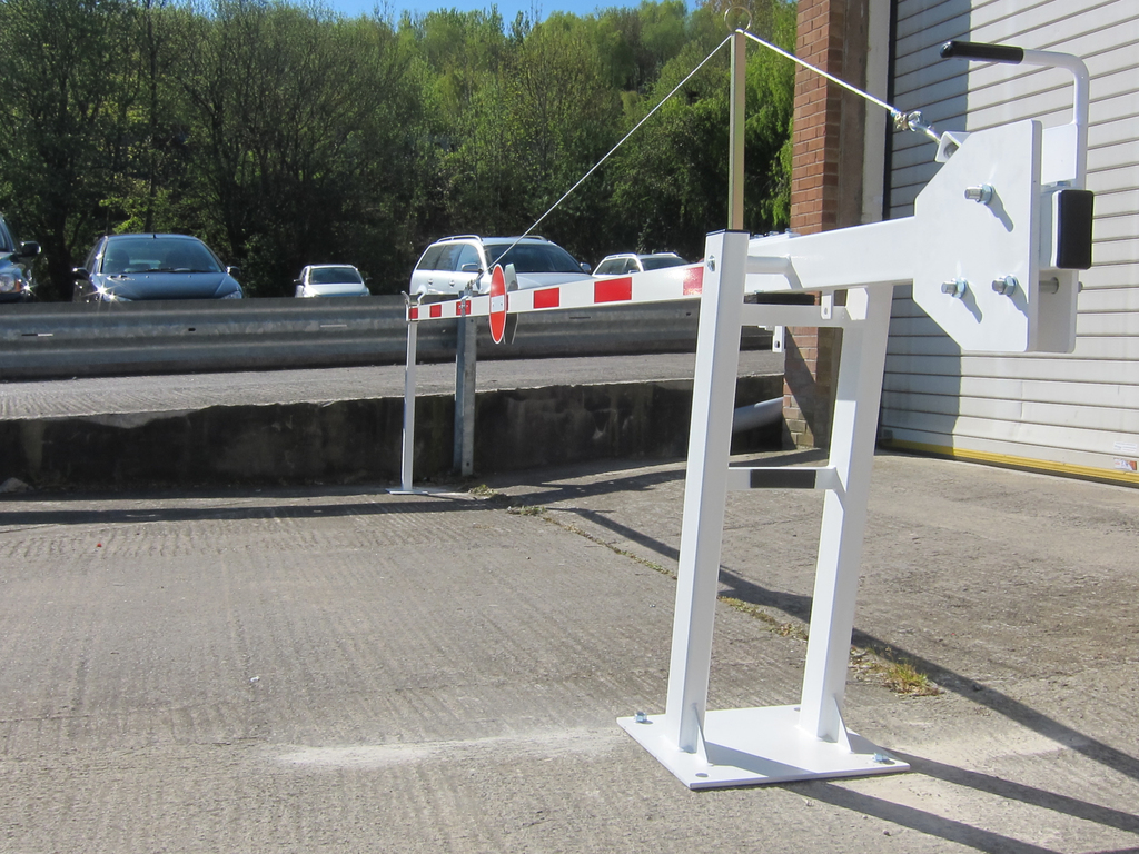 Manually operated rising arm traffic control barriers | Avon Barrier ...