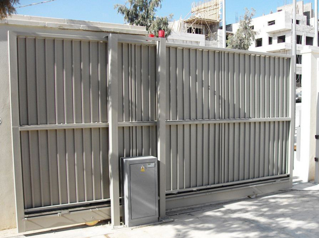 SG1100CR high-security sliding armoured vehicle gate | Avon Barrier ...