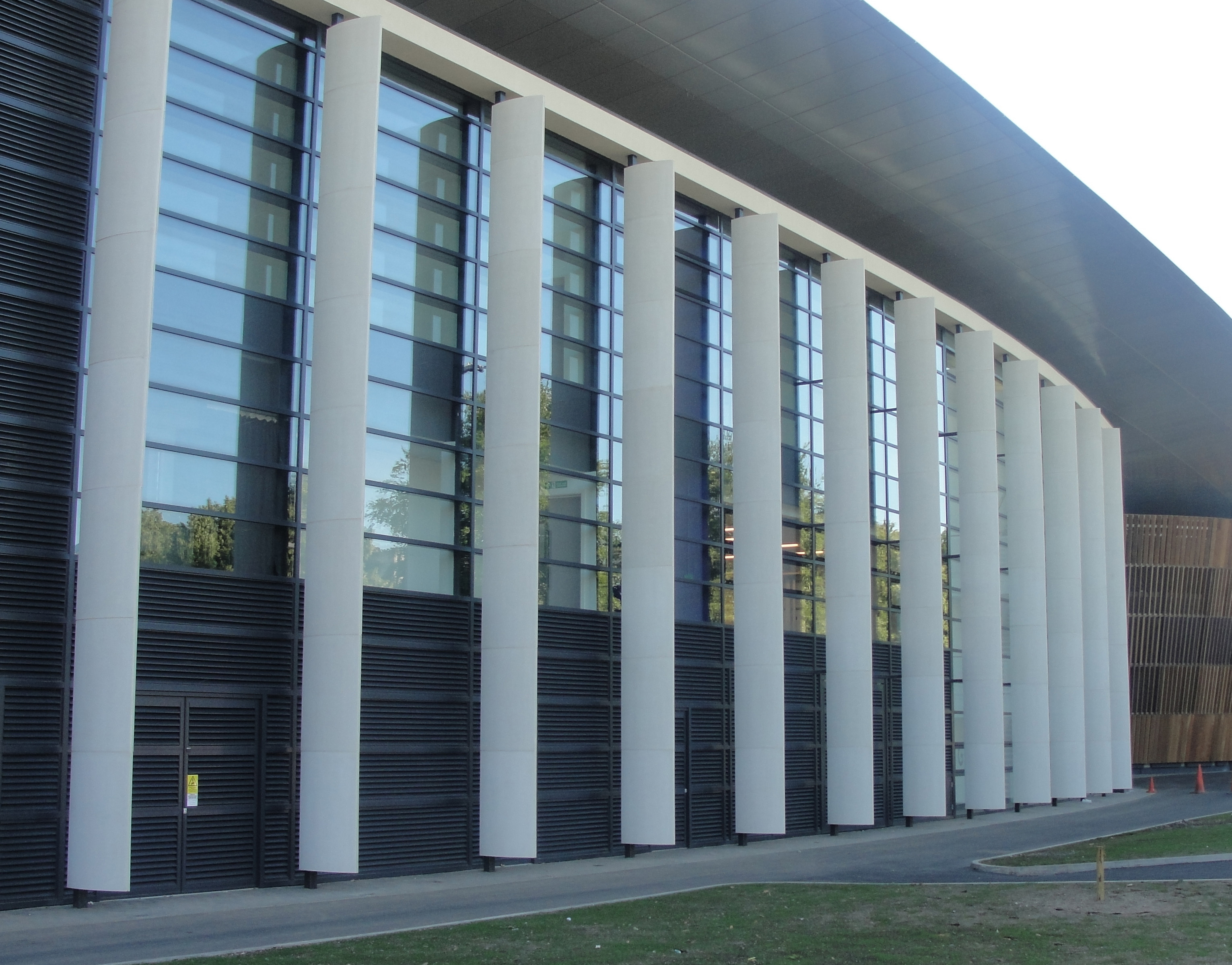 Glassfibre reinforced concrete (GRC) cladding | BCM GRC | ESI Building ...