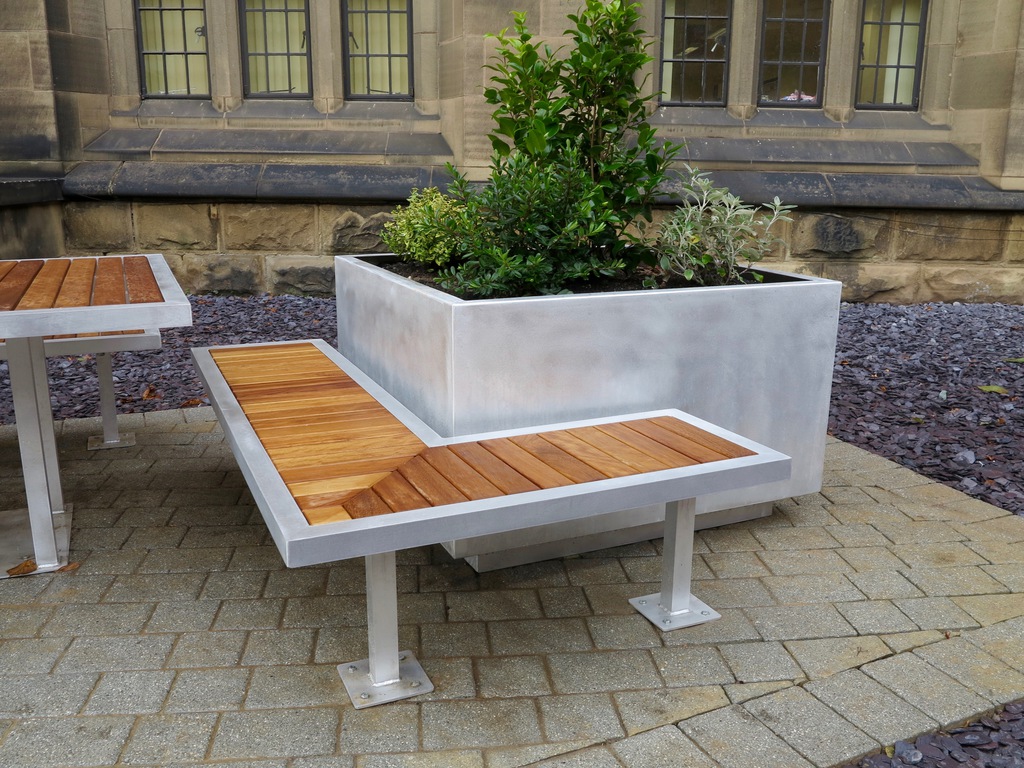 Campus aluminium-framed bench with timber slats | Benchmark Design ...