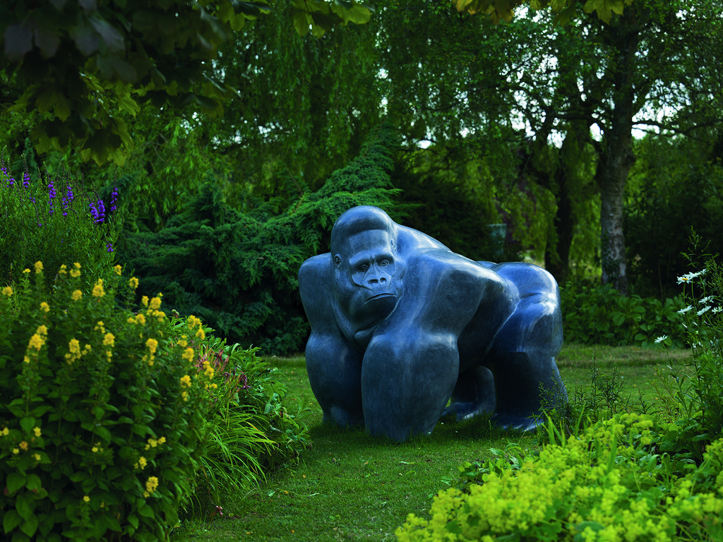 Gorilla sculpture | Michael Cooper Sculptor | ESI External Works