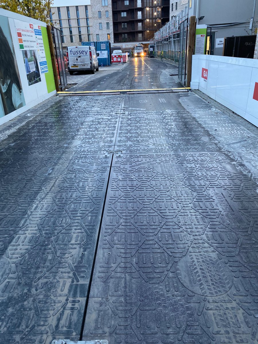 Heavy-duty ground protection mats for busy building site | Groundtrax ...