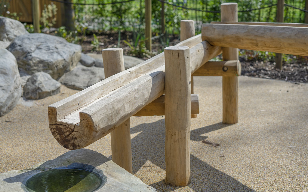 Log Trough for water play (SA.1.03) | Duncan & Grove | ESI External Works