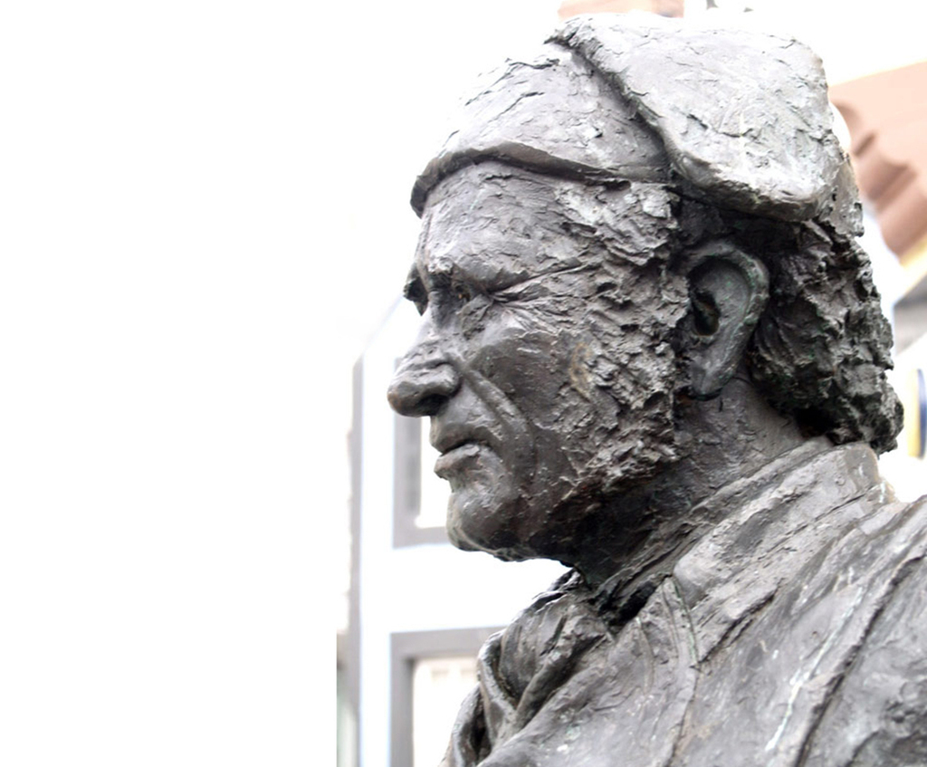Portrait Sculpture | David A Annand (Sculptor) | ESI External Works