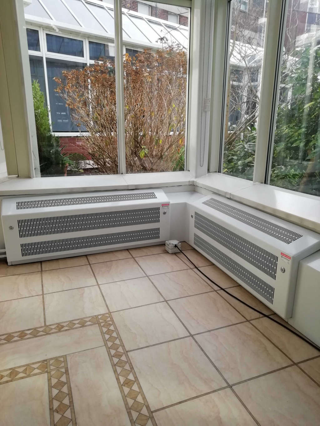 DeepClean™ LST radiators and covers for hospital | Contour Heating ...