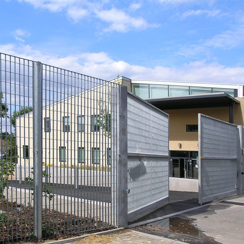 Steel grating gates | Lang+Fulton | ESI External Works
