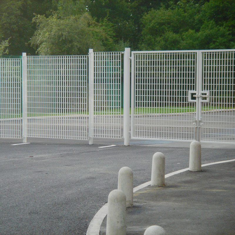 Steel grating gates | Lang+Fulton | ESI External Works