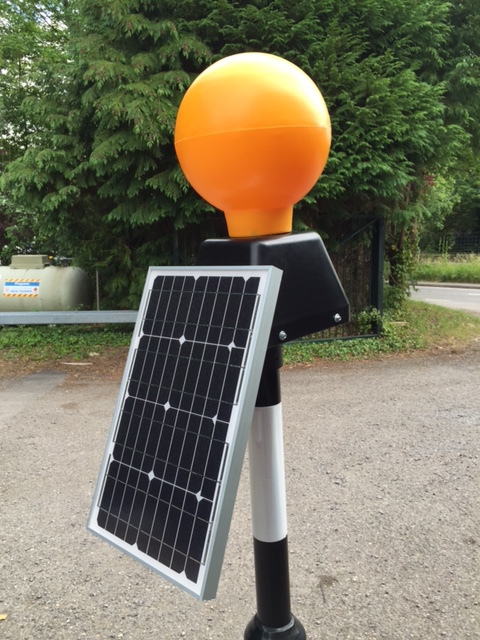 Solar-powered Belisha beacon - 100,000 hours | Street Furnishings | ESI ...
