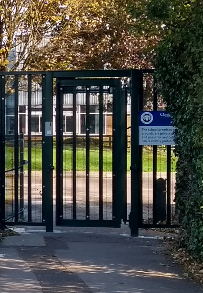 Qwicket - automatic pedestrian gate | Frontier Pitts | ESI External Works