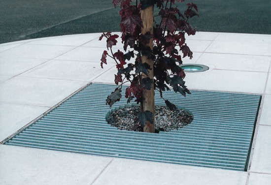 Clyde mild steel fabricated square tree surround | GreenBlue Urban Ltd ...