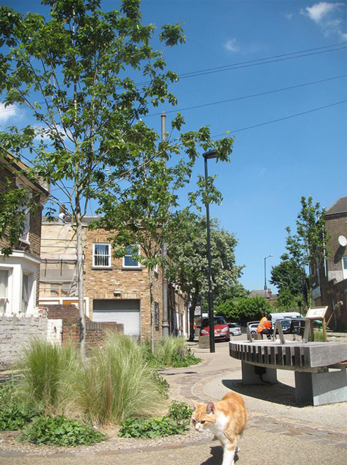 StrataCell™ tree pits for London community rain garden | GreenBlue ...