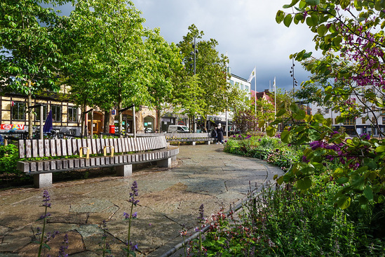 Street furniture for award-winning square - Sweden | Streetlife | ESI ...