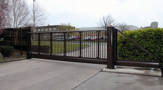 SlideMaster™ cantilever sliding gates | CLD Physical Security Systems ...