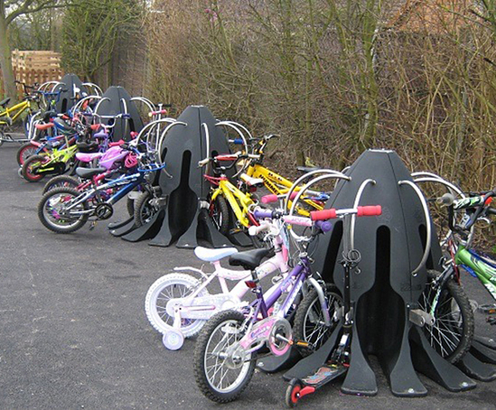 Minipod bike and scooter rack for primary schools | Cyclepods | ESI ...