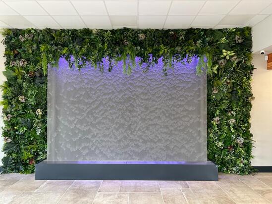 Bespoke AquaVeil® water wall feature specialists | Tills Innovations ...