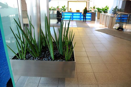 Stainless steel plant containers | IOTA | ESI Interior Design