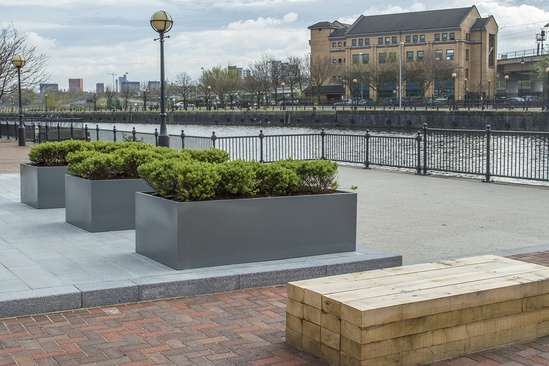 Planters for commercial office landscape, Salford Quays | IOTA | ESI ...