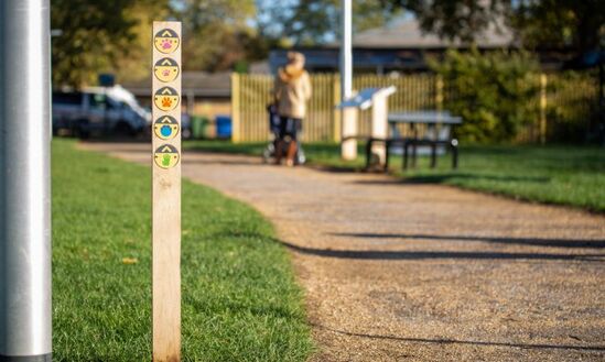 Wayfinding for zoo-themed walking trails – Kidlington | Landmark | ESI ...