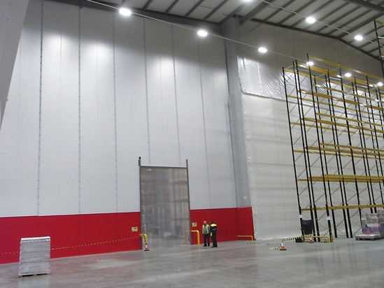 Industrial partitions keep warehouse temperatures down | Westgate ...