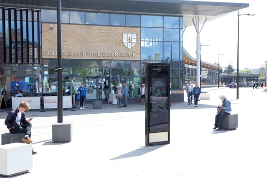 Smart City pedestrian wayfinding system - Lincoln | fwdesign | ESI ...