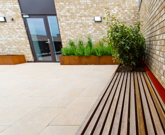 Hard landscape package for courtyards and terraces | Raaft | ESI ...