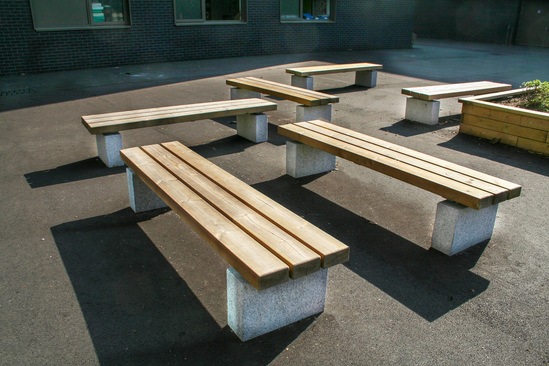Social seating and planters for new secondary school | Langley Design ...