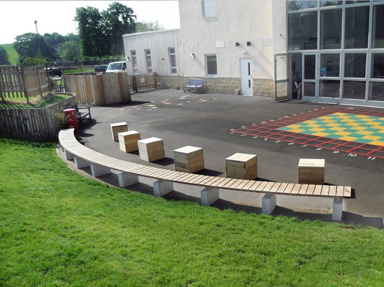 Sheldon Single User Cubed Bench Seating Pod - SBN314 | Langley Design ...