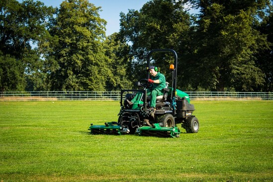 Grounds maintenance services | idverde UK | ESI External Works