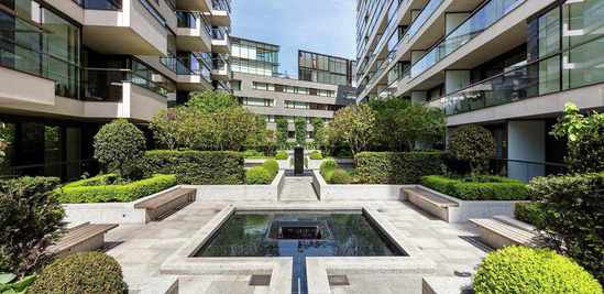 Illuminated table-top clock fountain - One Tower Bridge | Fountains ...