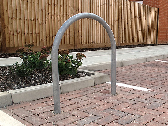 District semi-circular galvanised steel hoop cycle stand | Furnitubes ...