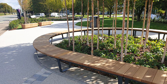 Bespoke contemporary outdoor seating - Winnersh Triangle | Furnitubes ...