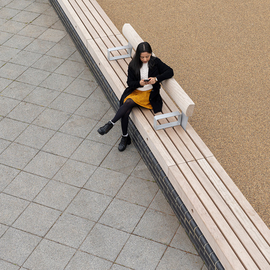 Social seating solutions for University of East London | Furnitubes ...